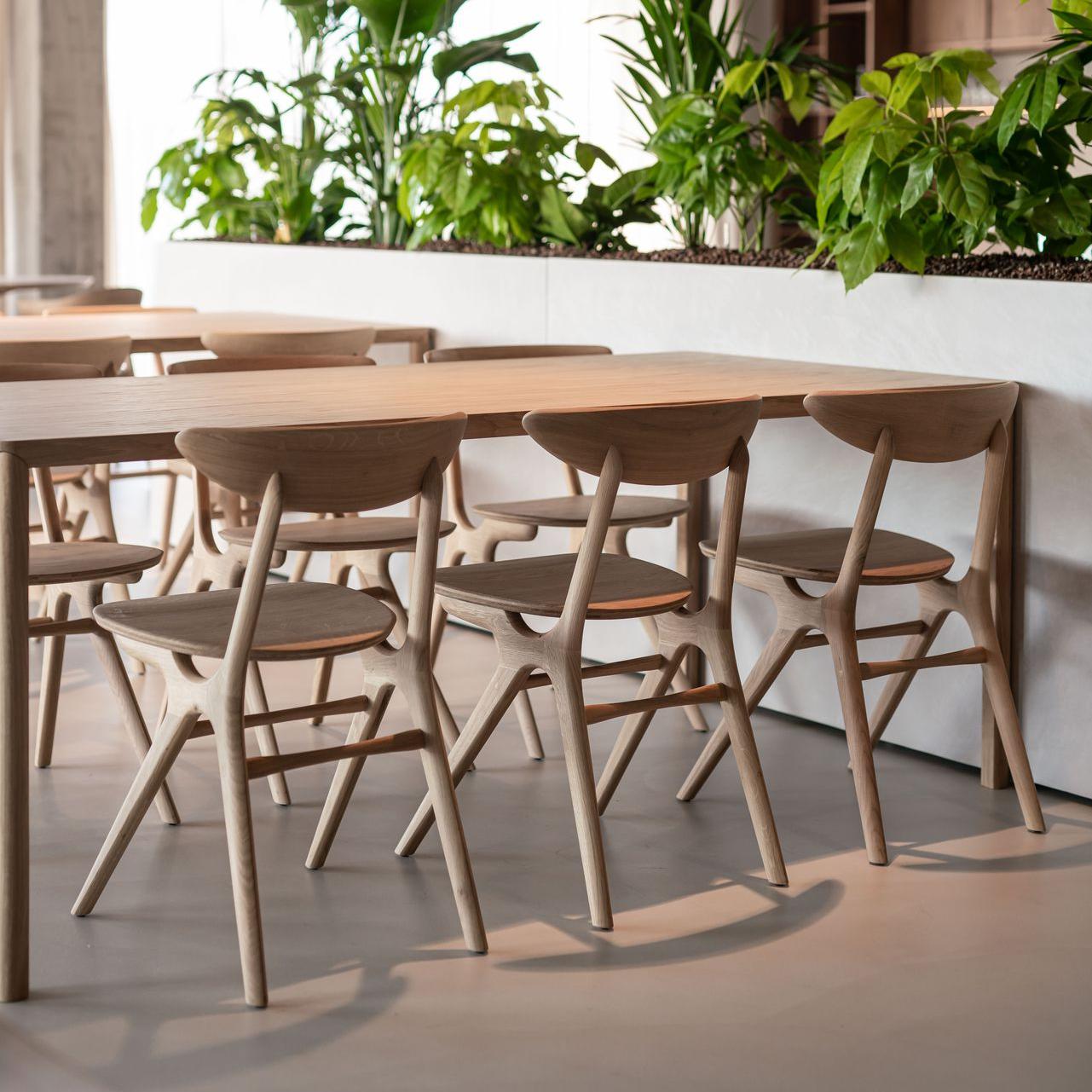 Air dining table | Re-loved